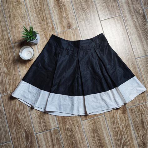 Юбка солнце с защипами размер м — ціна 125 грн у каталозі Міні спідниці Купити жіночі речі за