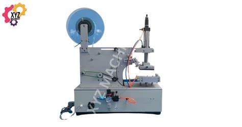 Xyz Square Bottle Labeling Machine
