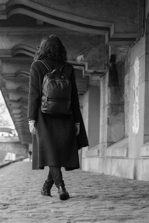 책 읽어주는 남자 별거 아니란다 무소의 뿔처럼 혼자서 가라