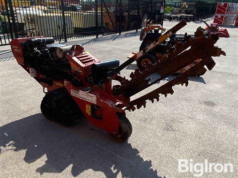 2015 Ditchwitch Rt24 Walk Behind Tracked Trencher Construction Bigiron