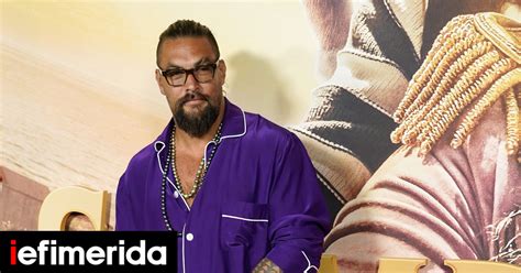 Ο Τζέισον Μομόα γδύθηκε ζωντανά στην εκπομπή του Τζίμι Κίμελ και το κοινό τον αποθέωσε