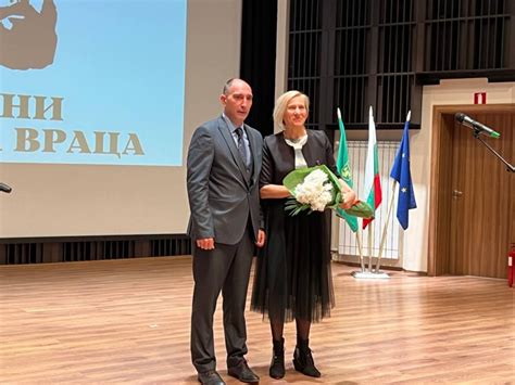 На тържествена церемония Връчиха „Наградата на Враца“ и званието „Почетен гражданин“ снимки