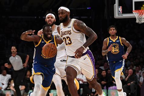 Report Anonymous Coach Says Lebron James And Draymond Green Brightest