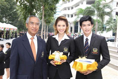 หนุ่มหล่อ สาวสวยจากมหาวิทยาลัยเกษมบัณฑิต