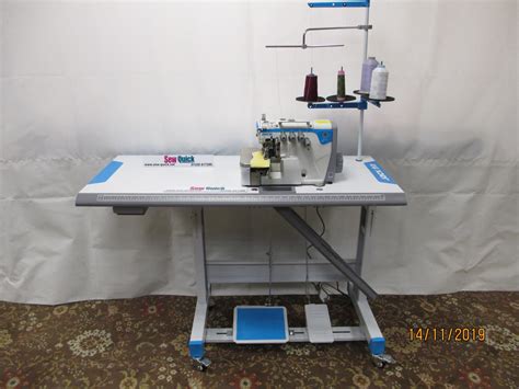 Jack 4 Thread Overlock Industrial Sewing Machine