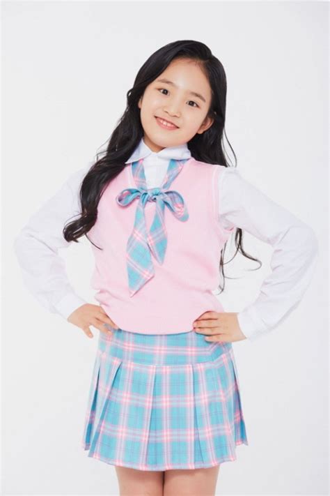 트로트 가수 김태연 소아암 환우 치료비 지원