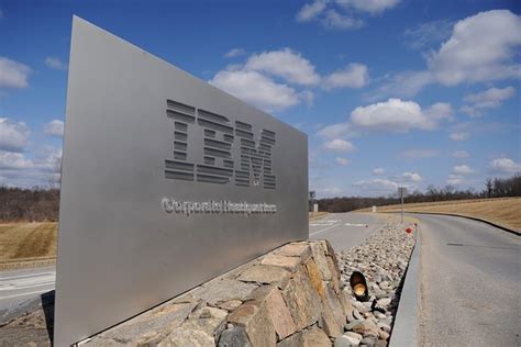 IBM Moves To Refresh Mainframe Line WSJ