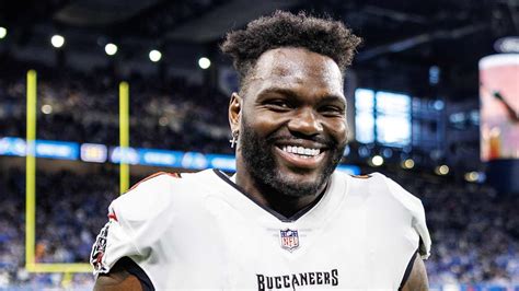 Photos Welcome Home Shaq Barrett