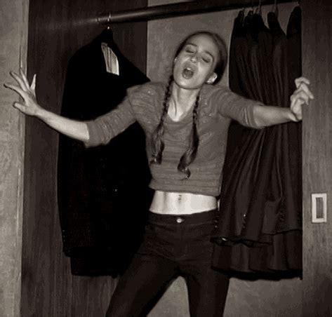 Fiona Apple Gif Find Share On Giphy