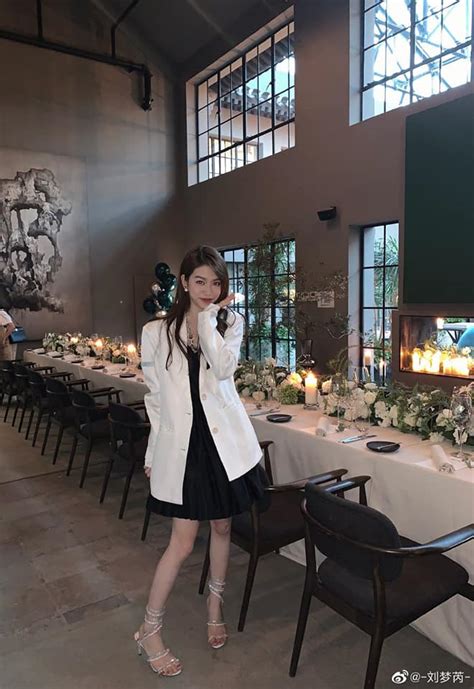 Liu Meng Rui Aka Yuer Liu Yihuans Love And Redemption