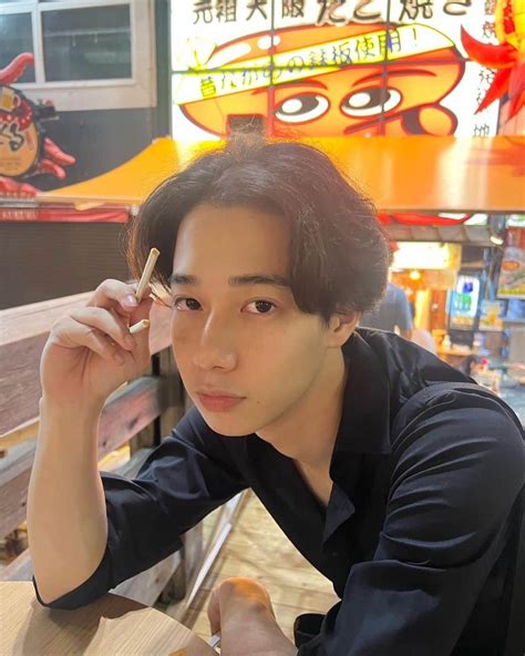 片岡千之助さんのインスタグラム写真 片岡千之助instagram「第二弾 セーターを着て 文化祭の買い出しを していた頃が懐かしく