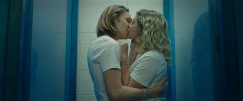 Nude Video Celebs Katherine Langford Sexy Spontaneous 2020