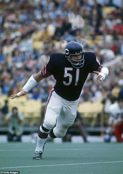 Revealed Legendary Chicago Bears Linebacker Dick Butkus Died From A