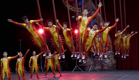 Acrobat Team Circus Pictures Ringling Bros Circus Circus Tickets