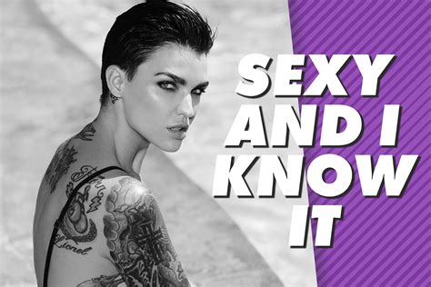 Elseworlds Ruby Rose Has A Fierce Feminine Style