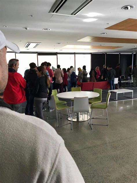 عکس و فیلم ایرانیان خارج کشور در انتخابات ریاست جمهوری ۹۶ ۲۰۱۷