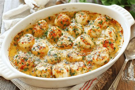 Garlic Butter Baked Scallops Recipe Easy And Delicious Seafood Dish