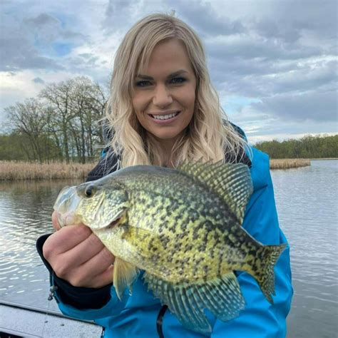 Crappie Fishing Stans Tips On Finding And Catching Big Crappie