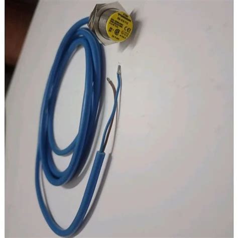 Chrome Plated Brass Turck Inductive Inductive Proximity Sensor Model