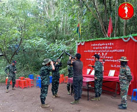 အင်းလေး Pdfကို အင်အား ၄၅၀ နဲ့ ဖွဲ့စည်းထားပေမယ့် လက်နက်ခဲယမ်း မပြည့်စုံမှုနဲ့ ရင်ဆိုင်နေရ