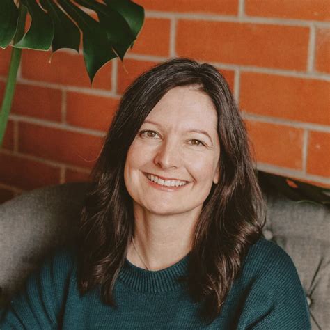 Lori Johnstone Innerlogue Therapy And Psychology