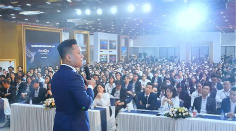 NOVALAND HỢP LỰC PHÁT TRIỂN CÙNG ĐẠI LÝ CHIẾN LƯỢC Công ty Cổ phần Tập đoàn Đầu tư Địa ốc No