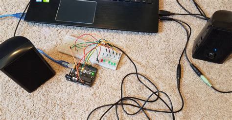 Using An Audio Splitter When Using Arduino To Read From An Aux Cable