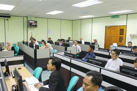 Kursus Script Audit Command Language Acl