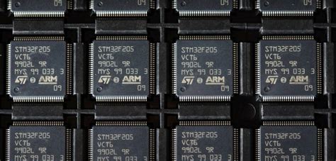 Chip Designer Arms Shares Soar 20 Percent On Trading Launch Insider