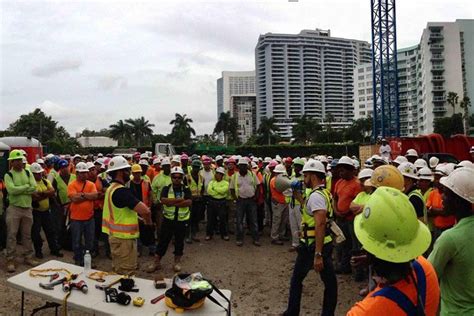 Quality Head Protection On The Job Site Joey Alvarez Csm Cosm Coss Pcc Ssh Csho