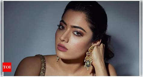 Etimes Explainer The Truth Behind Rashmika Mandannas Deepfake Video Decoded With Violation Of