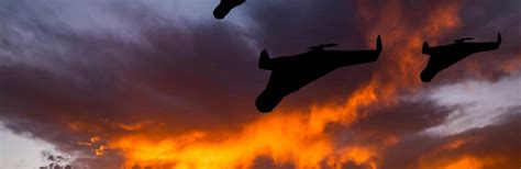 Масована атака дронів на Київ вибухи робота ППО та «підсвічений БПЛА Читайте на Ukr Net