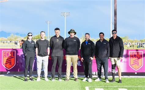 Sportsmedicine Athletictrainer Sportsphysicaltherapist Teamwork Concusionmanagement