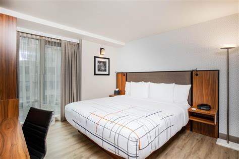 La Quinta Inn And Suites By Wyndham Times Square South 3⋆ Ny United
