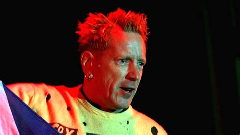 Δημοπρασία χειρόγραφων στίχων του Τζον Λίντον από τους Sex Pistols