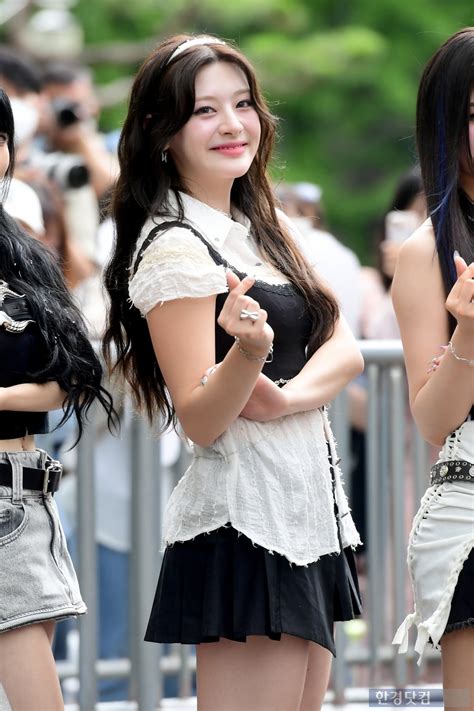 스테이씨 세은 사랑스러운 미소 한국경제