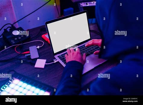 Male Computer Hacker Hi Res Stock Photography And Images Alamy