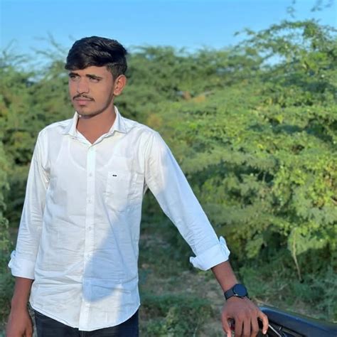 manoj desai manoj desai threads say more