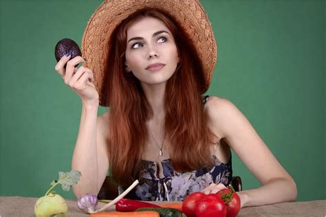 Vegetarians Have Better Sex Than Meat Eaters New Survey Reveals