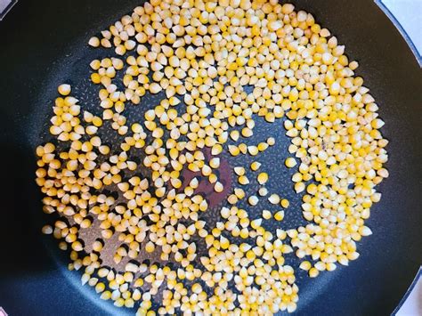 프라이팬 팝콘 튀기는 법 국산 옥수수 팝콘 만들기