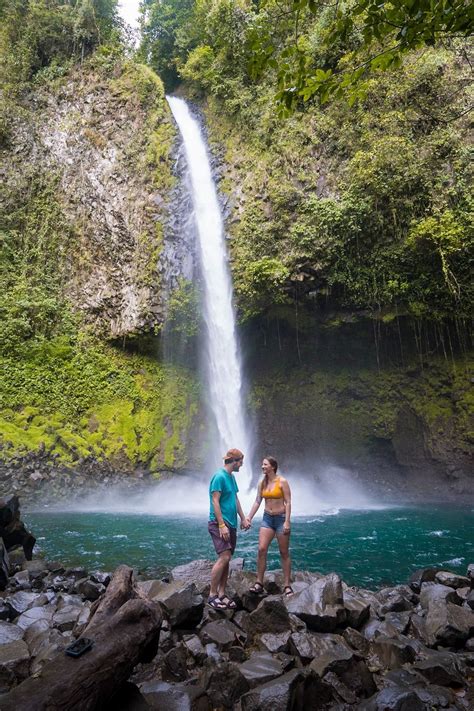 La Fortuna Waterfall Swim Under One Of The Most Gorgeous Cascades In