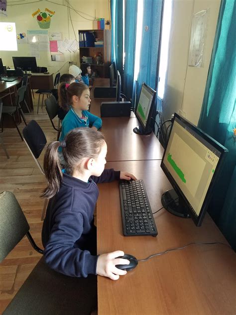 ქვეყნად არც ერთი გმირი არ იყო მასწავლებელი რომ არ ჰყოლოდა თამთა გაჩეჩილაძის ბლოგი ფოტოგალერეა