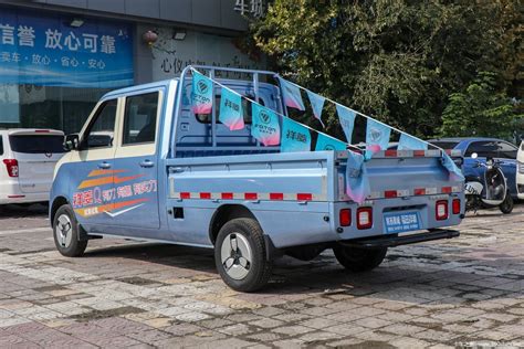 【图】福田 祥菱q一体式 豪华型 16l 120马力 汽油 25米双排栏板微卡bj1030v6av6 73实拍图片1757371卡车之家