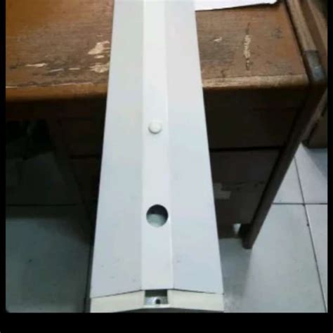 Jual Kap Lampu V Kap V Lampu Tl X Watt Lokal Komplit Lampu Led Di Seller Gudang Lampu