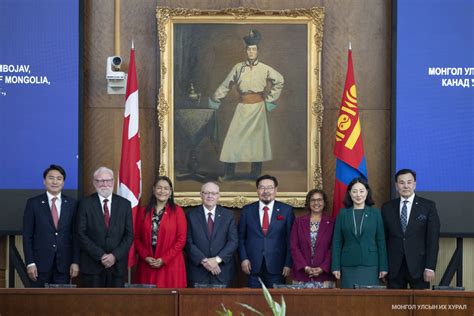 Монгол Улсын Их Хурлын дарга Г Занданшатар Канад Улсын Парламентын