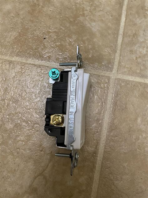 Wiring Replacing A Leviton Dimmable Switch With A Regular Switch