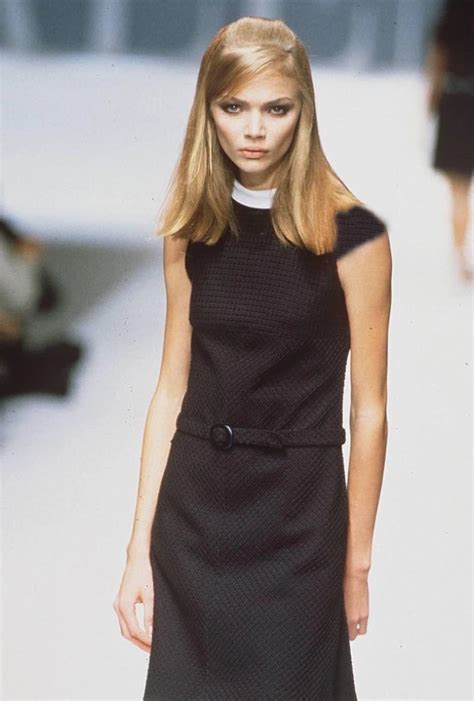 در دهه های مختلف چه عواملی بر تعریف اندام بی نقص برای زنان تاثیر گذاشته است؟