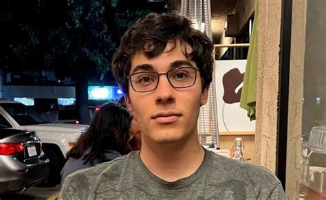 Ben Awad Bio Net Worth Relationship Height Ethnicity