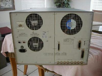 Tektronix DSA602 Digitizing Signal Analyzer W Plug Ins