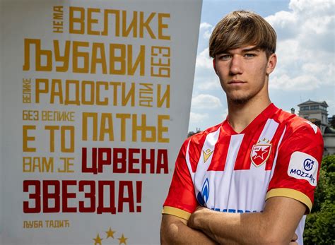 Fk Crvena Zvezda Звездин тим против Новог Пазара 🔴⚪️ Crvenazvezda